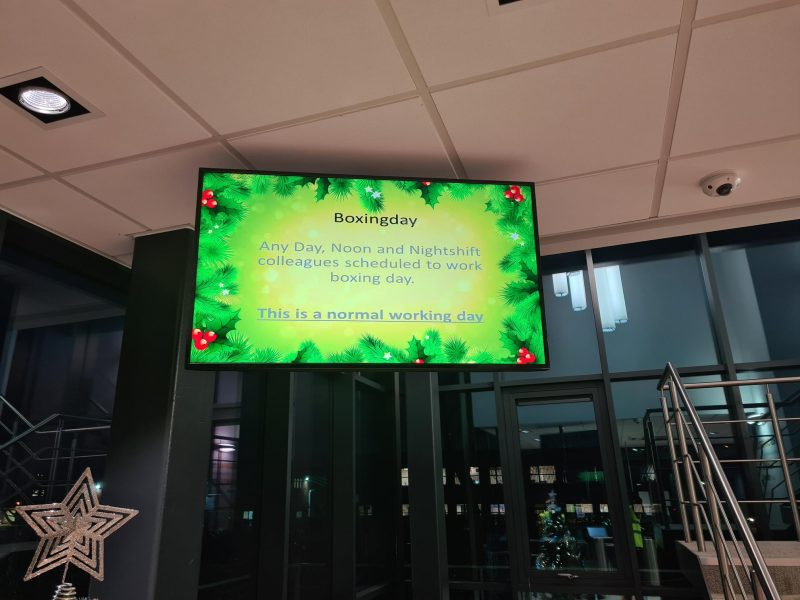 Why You Should Consider Digital Signage - Connect Anything